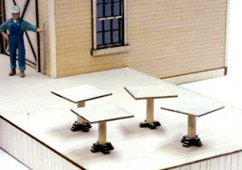 O Scale Banta Modelworks Square Table 720| MPM Hobbies