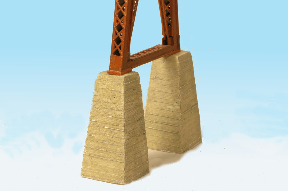 HO Monroe Pylon Bent Footings for Bridge Piers Board-Formed Concrete ...