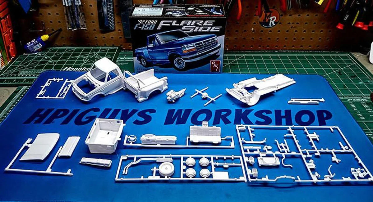 1/25 AMT 1992 Ford F-150 Flareside Plastic Model Kit| MPM Hobbies